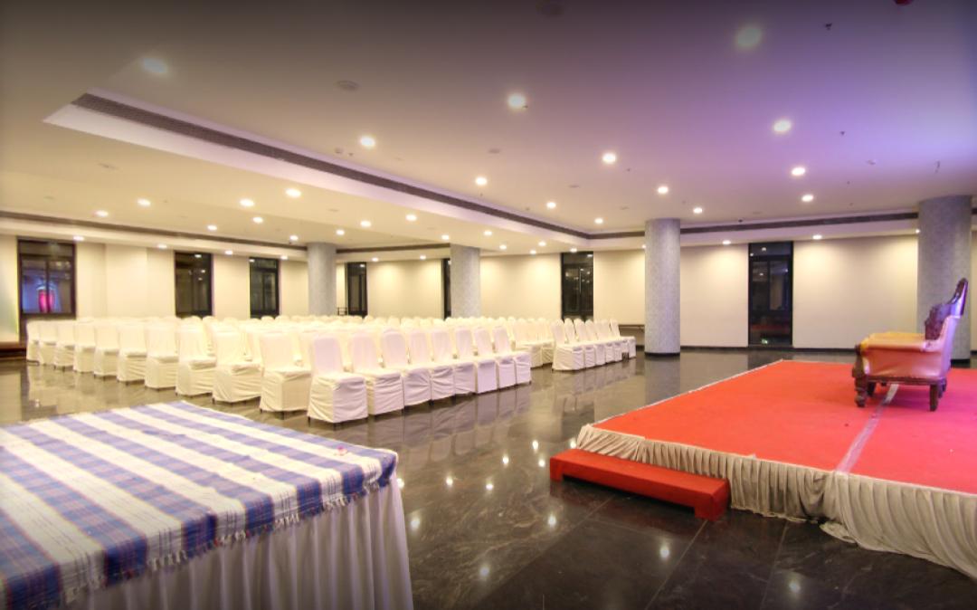 Photos Gallery of Vrindavan Banquet Hall, Kothrud, Pune